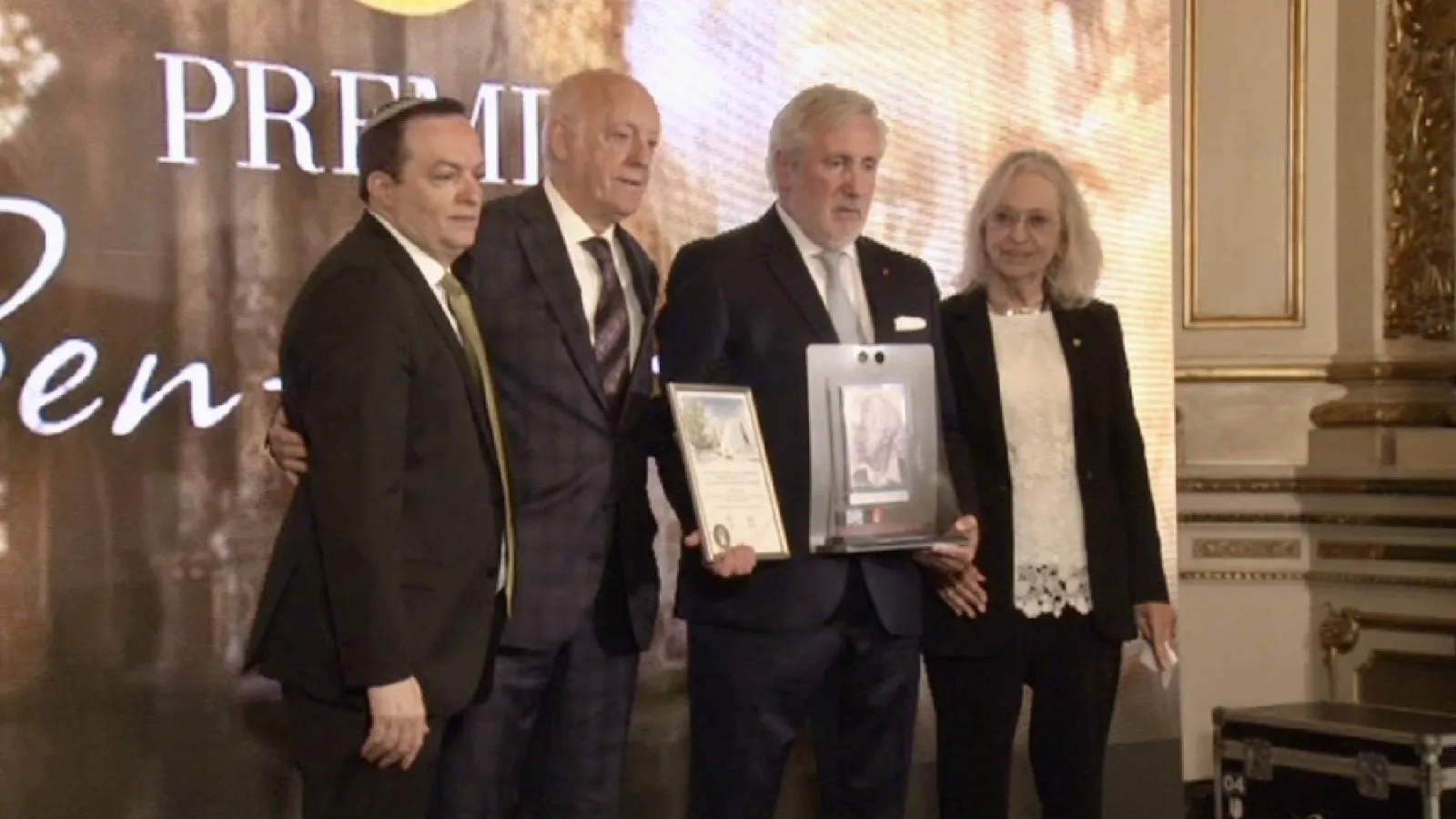Conte-Grand fue premiado en el Colón